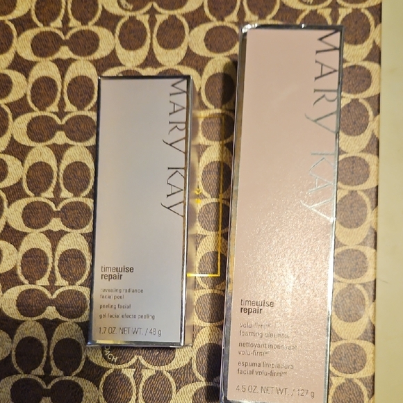 Mary Kay | Skincare | Mary Kay Timewise Repair Skincare Set Pink And ...